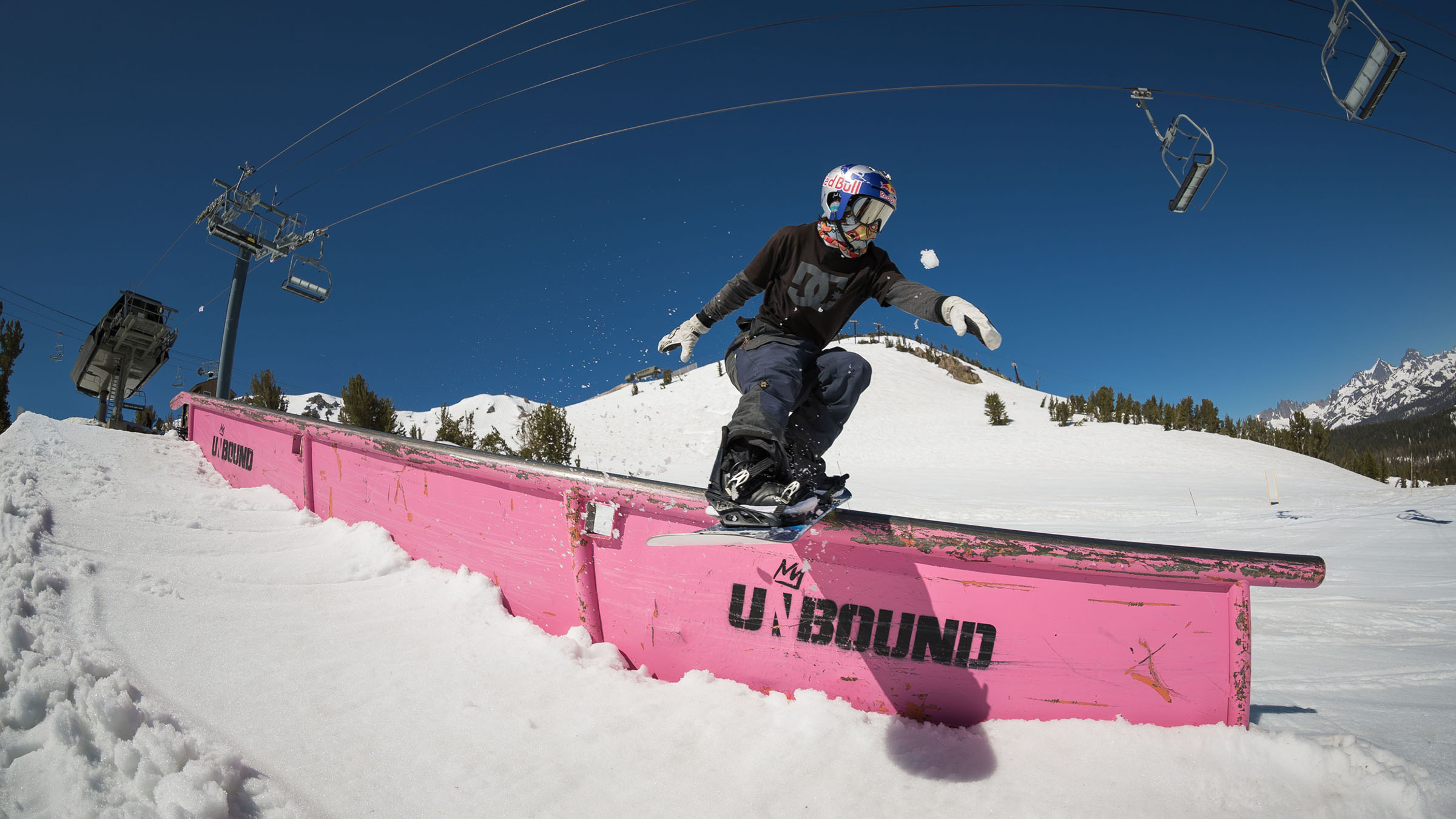 Unbound Series: Skier & Boardercross | Mammoth Mountain